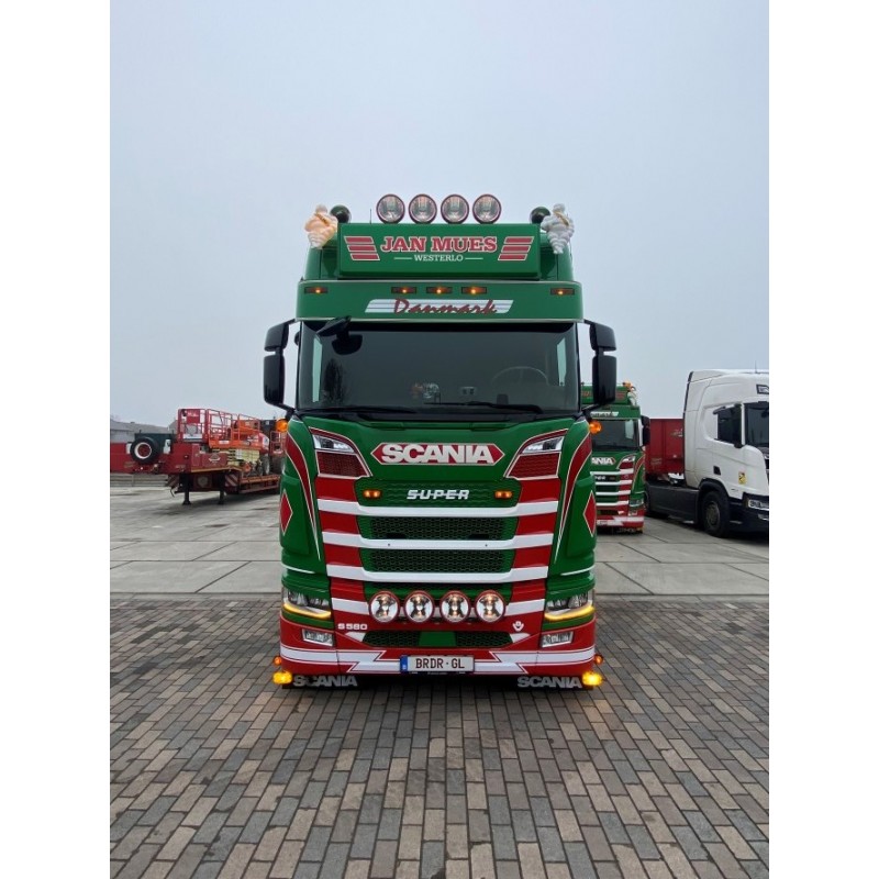 85272 - Scania Next Gen S580 6x2 semitrailer 3axle with ramps Jan Mues ...